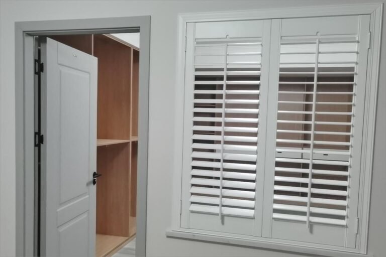 How to Choose the Right Plantation Shutters for Windows?